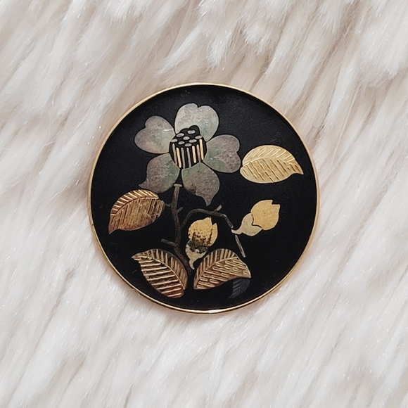 Amita Japan | Jewelry | Vintage Japan Amita Damascene Inlay Floral ...